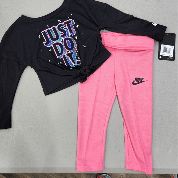 Nike | Matching Sets | Nike Tee Leggings | Poshmark